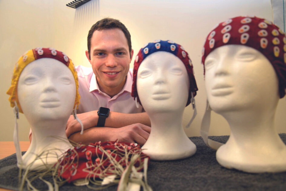 Dr Sedley: Why tinnitus research matters - RNID